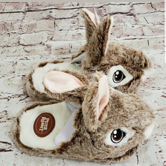 Peter Rabbit | Shoes | Peter Rabbit Slippers Unisex Size Medium 31 ...